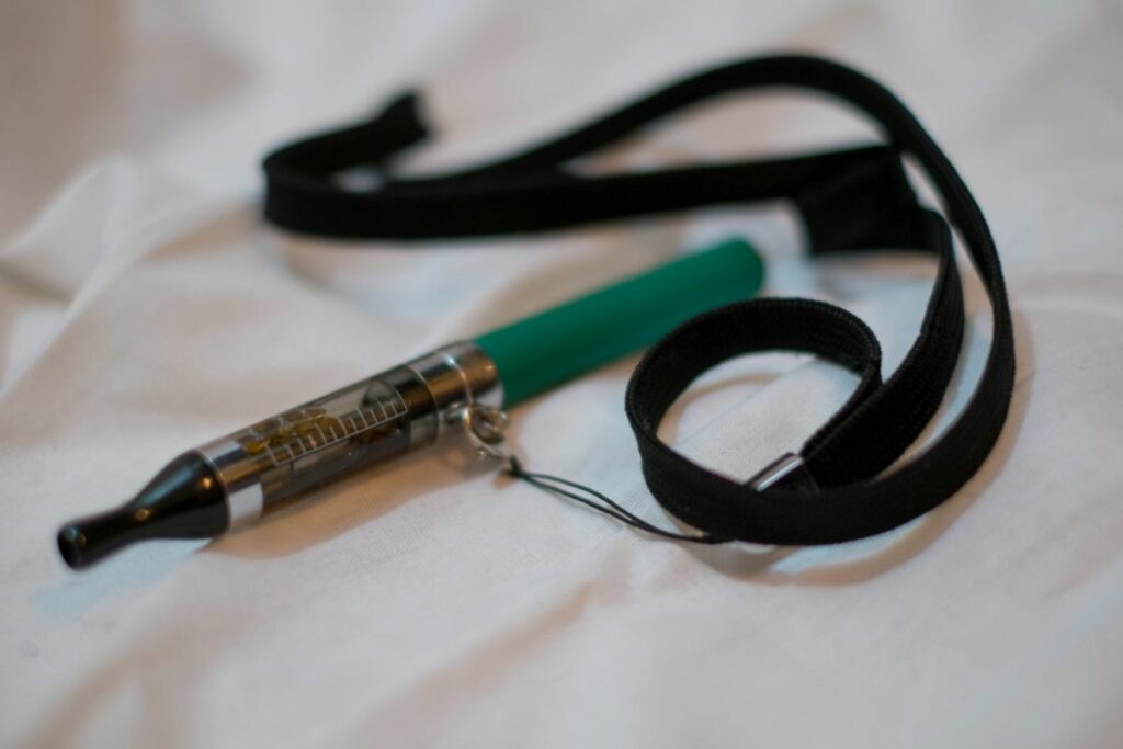 How To Use A Vape Pen Button Correctly - Buy A Vape Pen